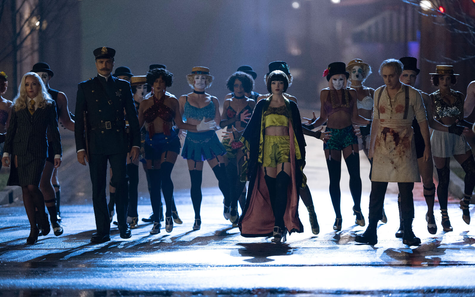 Dove Cameron & Jane Krakowski On Their Love Of Musicals | RANGE